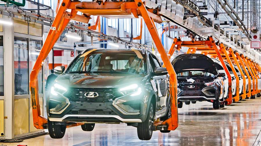 AvtoVAZ starts production of Lada Vesta with a new transmission | Известия